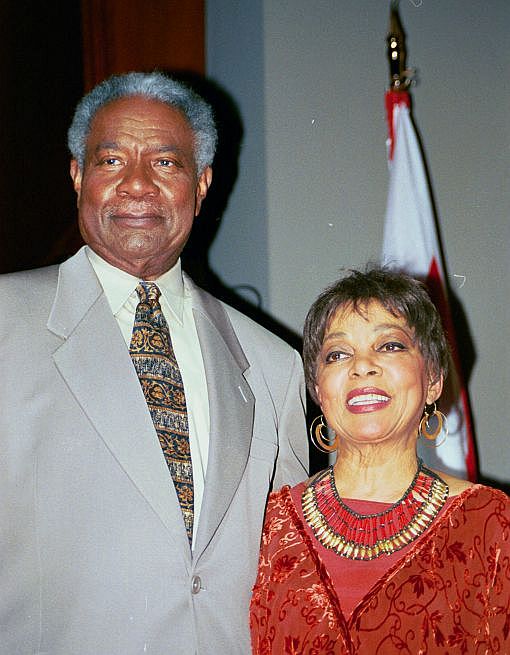 Harlem Street Renamed to Honor Ruby Dee and Ossie Davis - Nu Origins ...